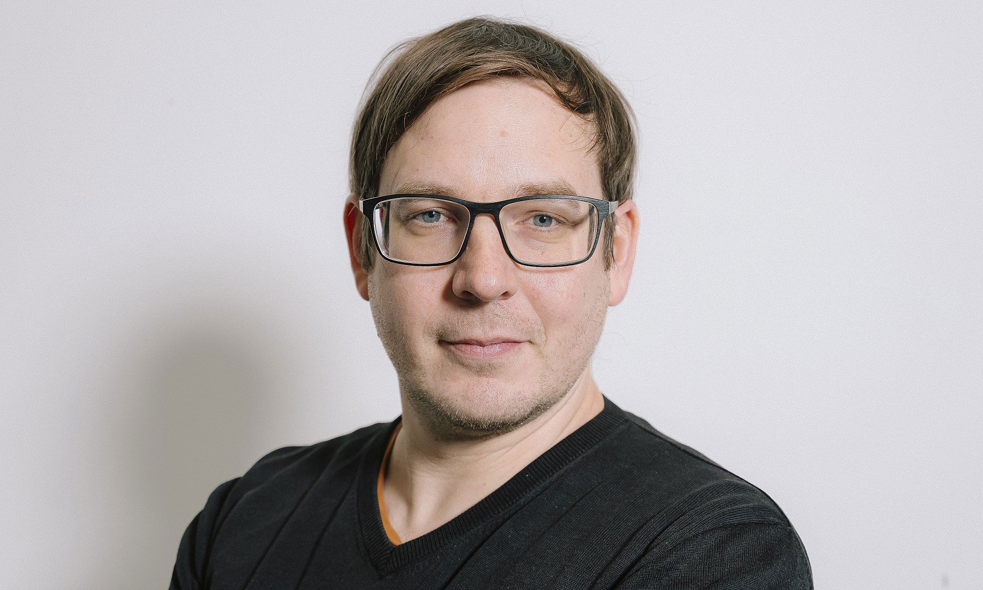 Hero: Lukas Gahleitner-Gertz rückt das verzerrte Bild der Asylkrise ...