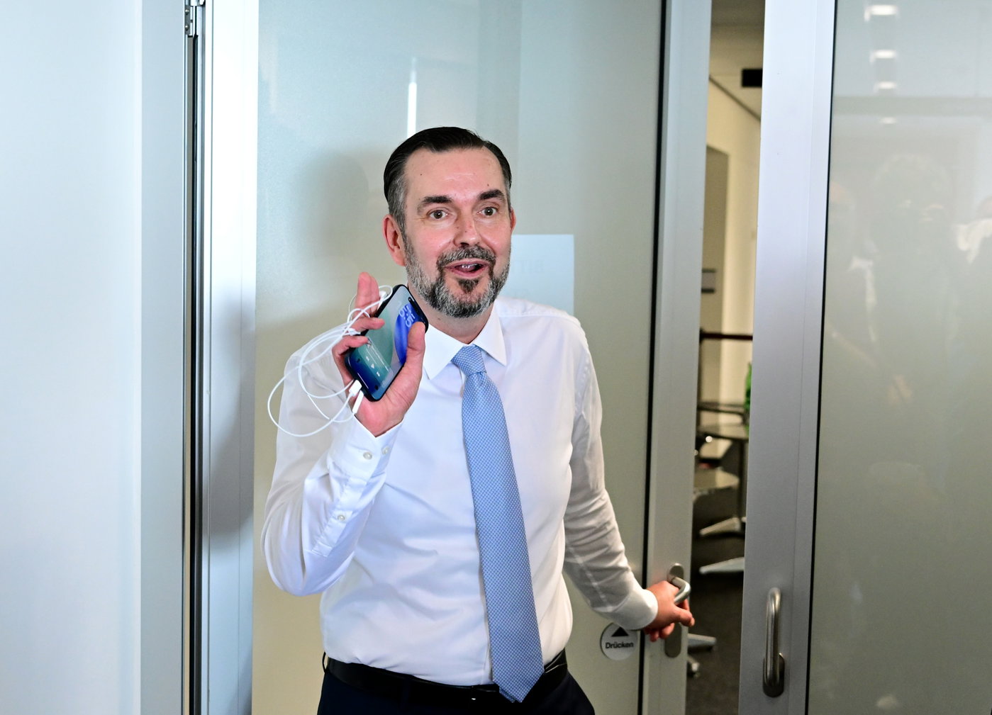 ORF-Chefwahl: Eine Farce und auch wieder nicht - FALTER