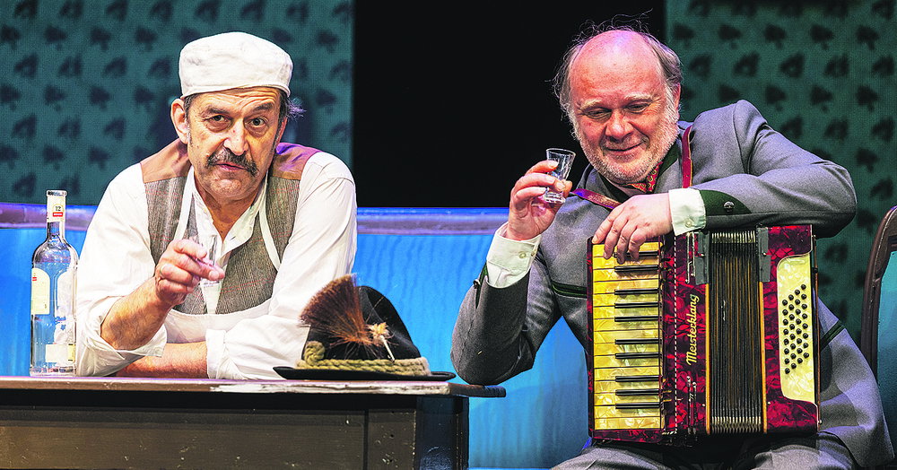 Kritik Theater: „Der Bockerer“ – Ein Volk, ein Reich, ein Irrer - FALTER