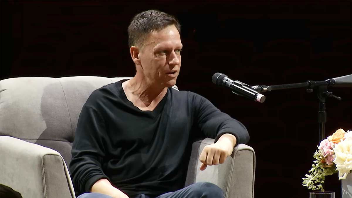Die entgrenzte Welt des Peter Thiel - FALTER