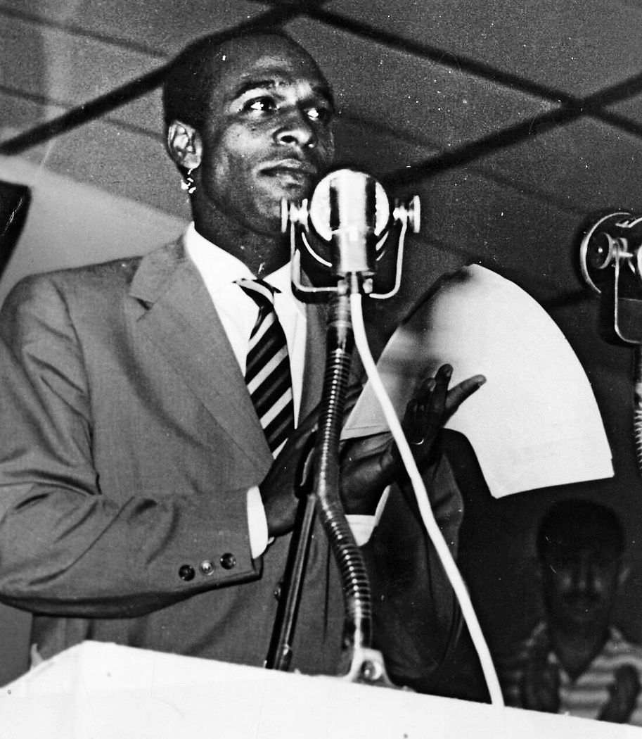 Der Anti-Gandhi: Frantz Fanon, der Posterboy des Postkolonialismus - FALTER