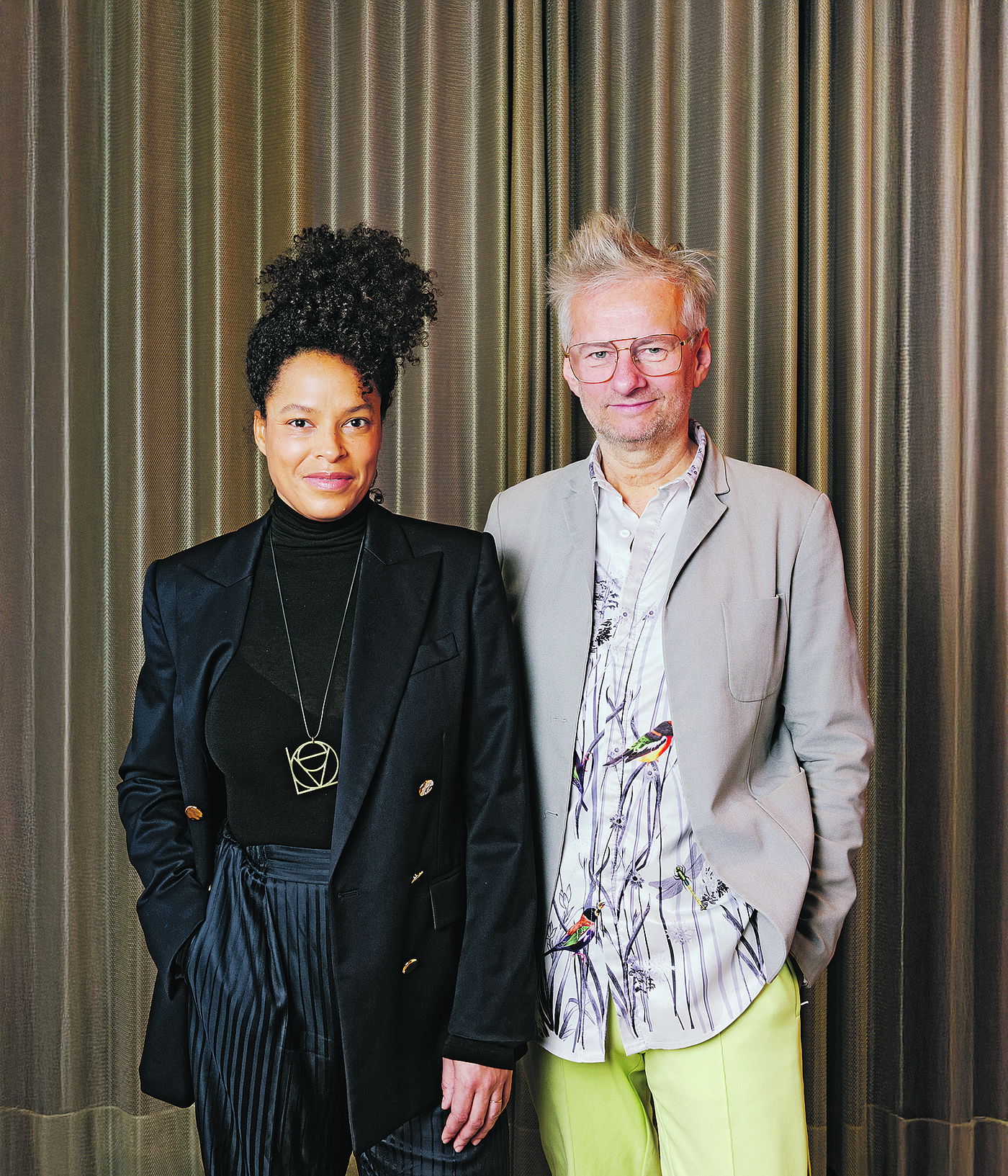 Tanzquartier mit neuer Leitung: Ein Auftakt zum Sehen, Riechen und ...