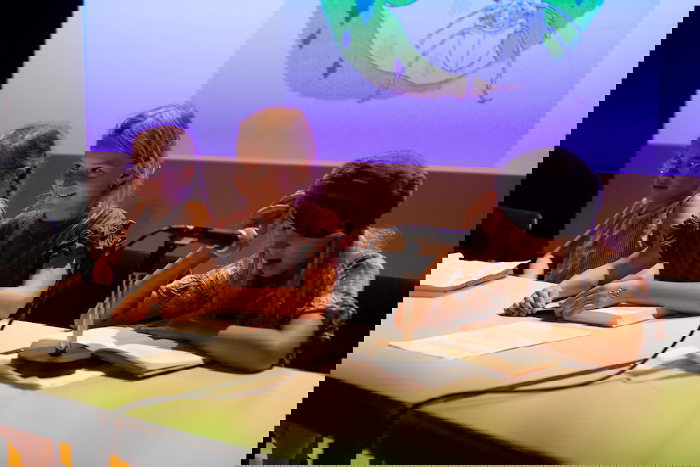 Gemeinsam über Bücher reden - Kind in Wien - FALTER.at