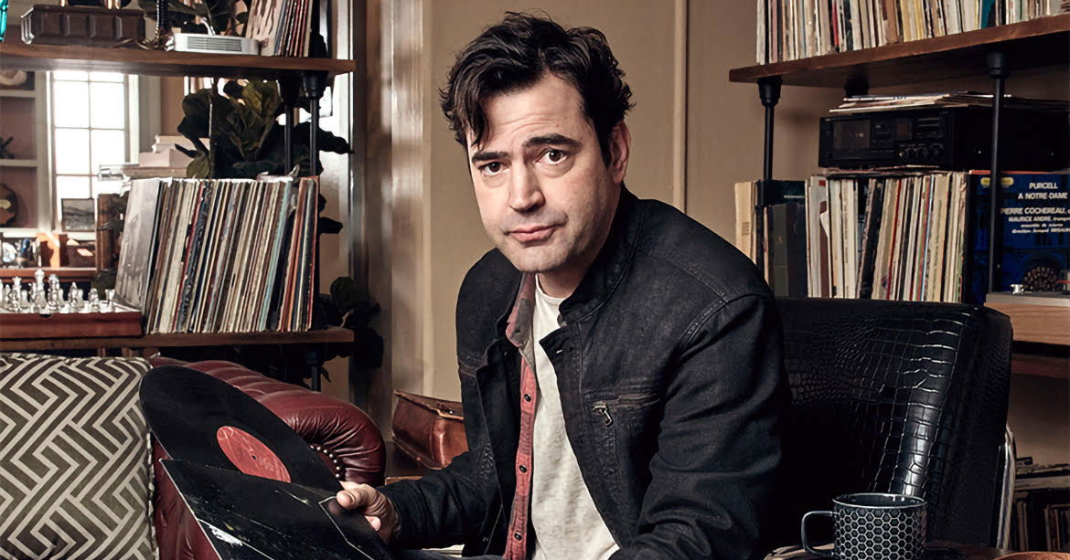 Taylor Swift an die Wand nageln - FALTER