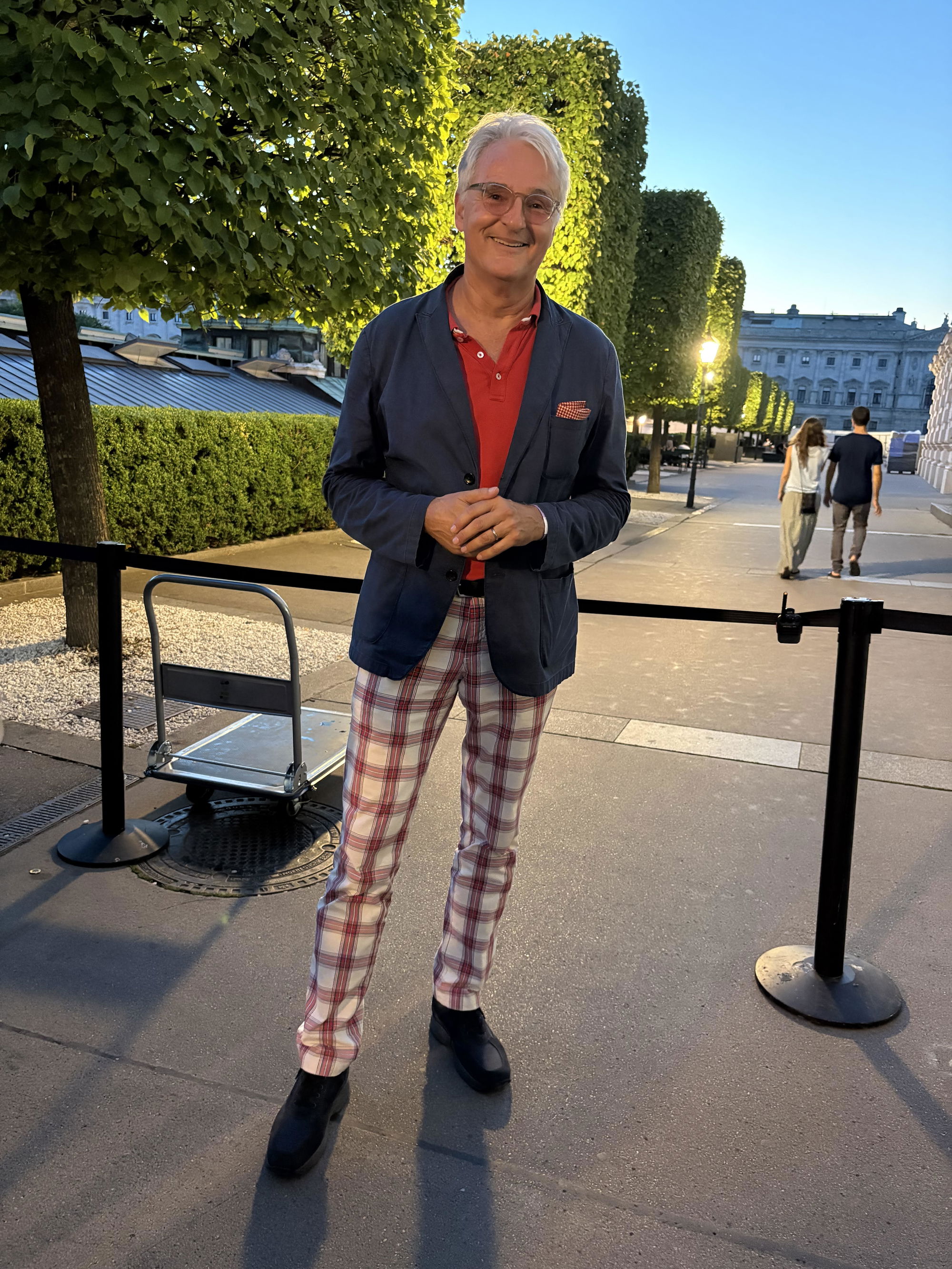 Influencer: Wie der 64-jährige Wiener Andreas Kral zur ...