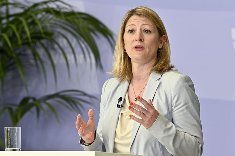 Neos neu in Wien: Bettina Emmerling folgt auf Christoph Wiederkehr: Wer ...